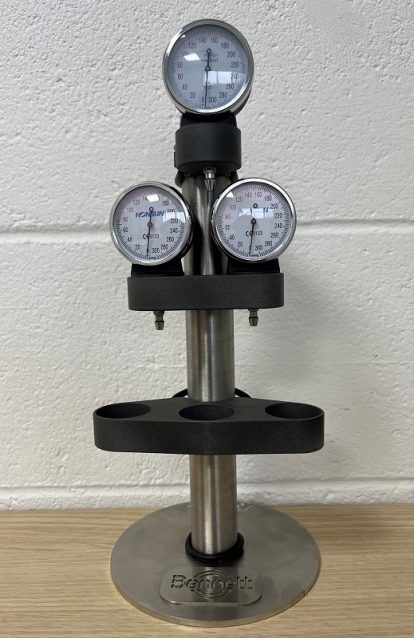 Medical Gauge Holders - Bennett Engineering